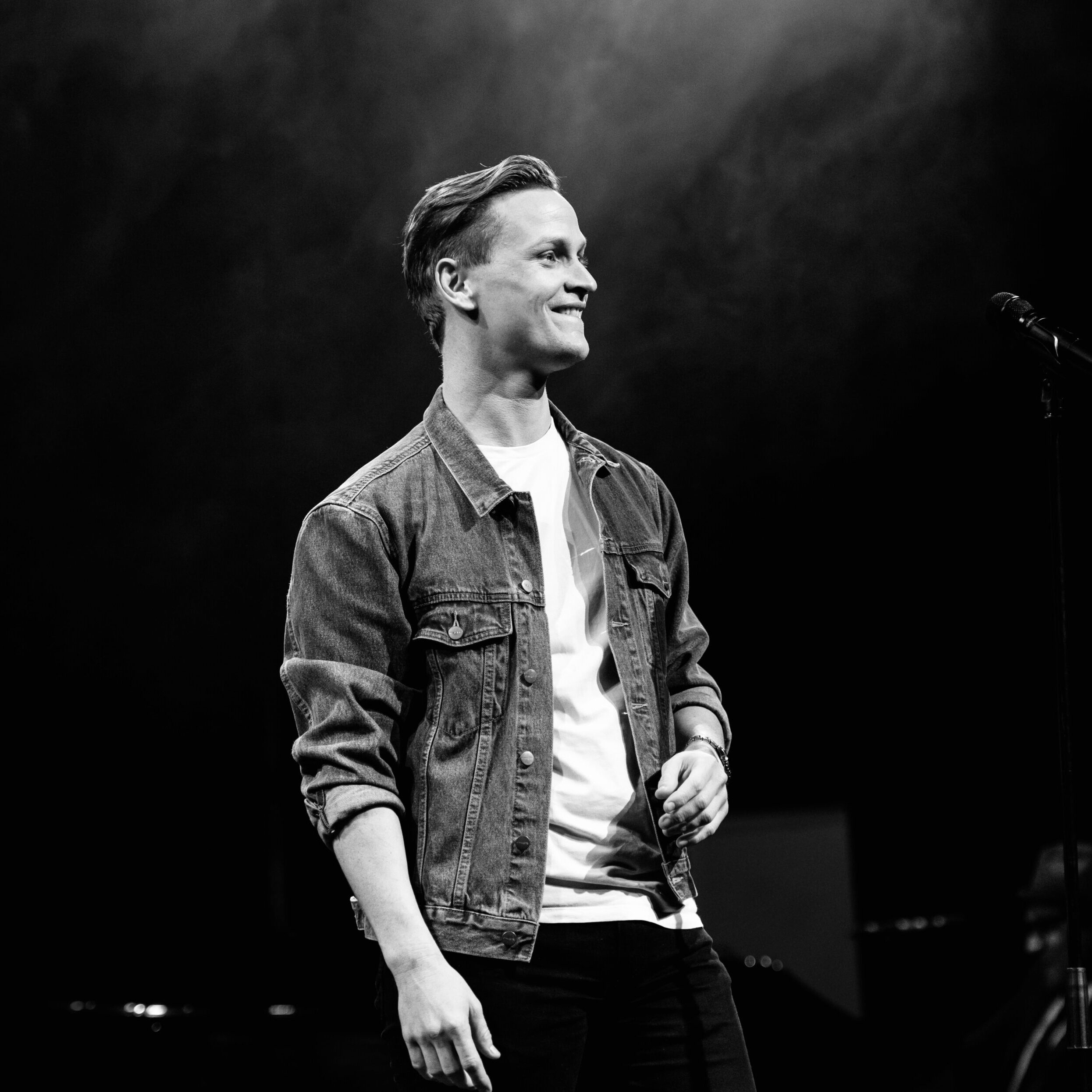 Filthy Animals – The Australian Party Supergroup